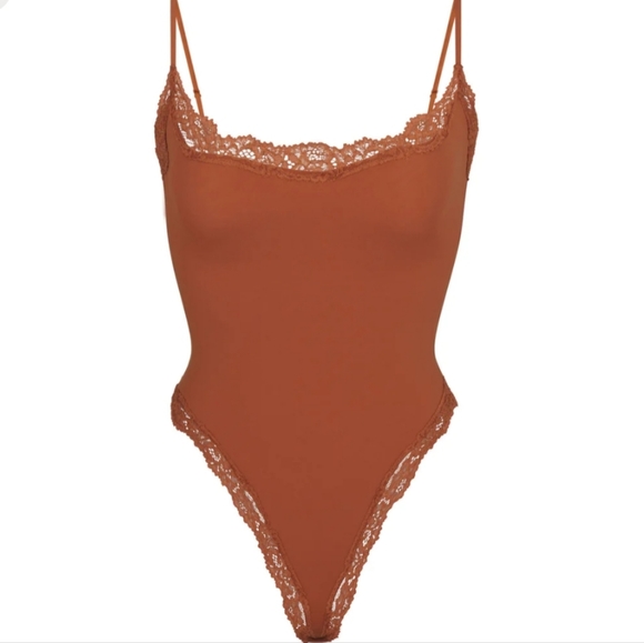 SKIMS | Tops | Skims Fits Everybody Corded Lace Cami Bodysuit Bronze ...